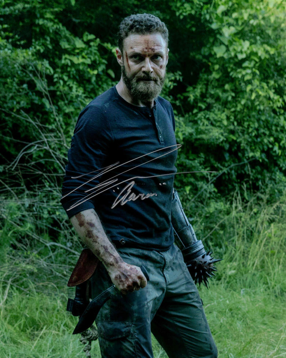 Ross Marquand as Aaron in the Walking Dead Autographed 8x10 Photo ...