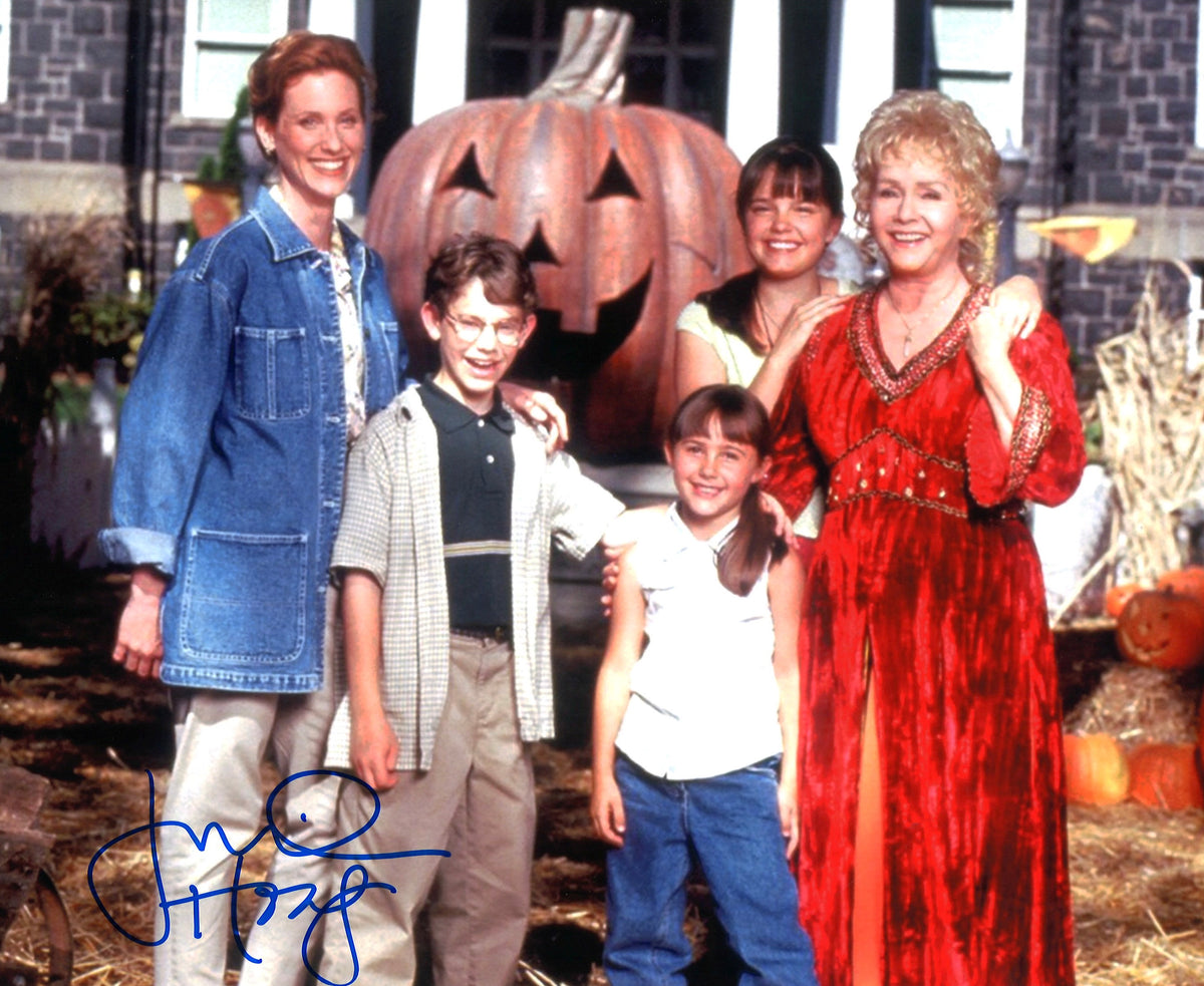 Judith Hoag Autographed Halloweentown 8 x 10 Photo – Icon Autographs