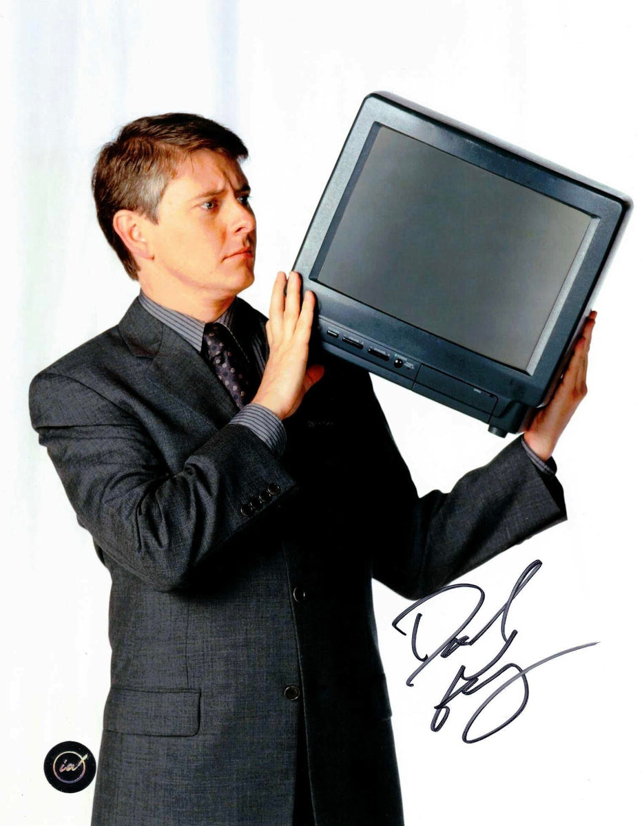 Dave Foley NewsRadio Autographed 8x10 – Icon Autographs